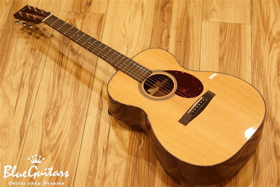 HUSS&DALTON T-0014 | Blue Guitars Online Store