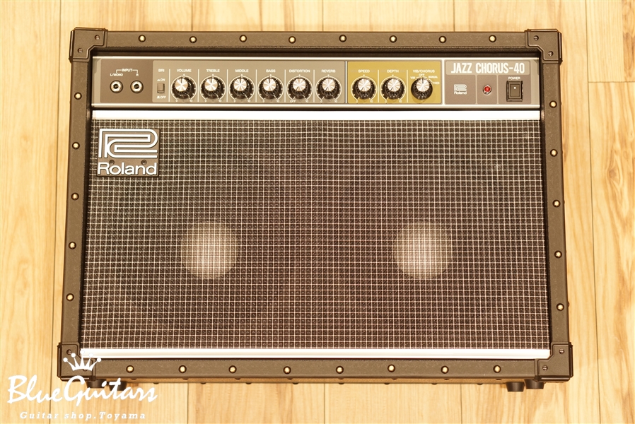 Roland JC-40 | Blue Guitars Online Store