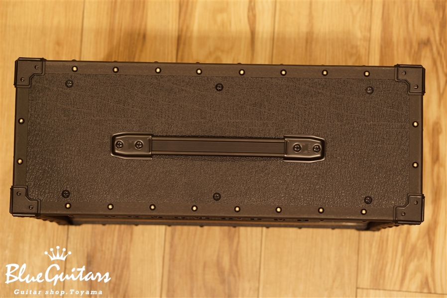 Roland JC-40 | Blue Guitars Online Store