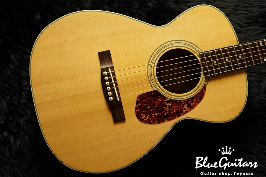 GUILD M-240E | Blue Guitars Online Store
