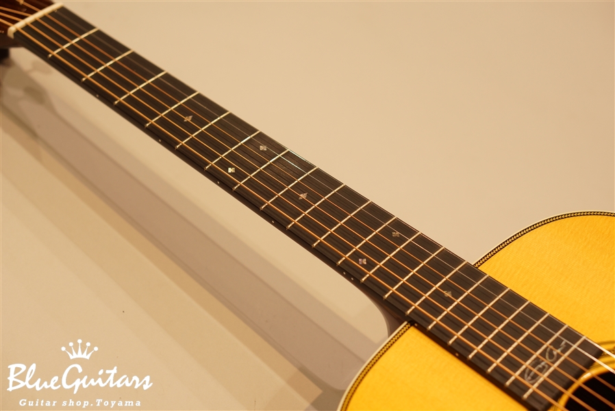 Martin 000-28EC | Blue Guitars Online Store