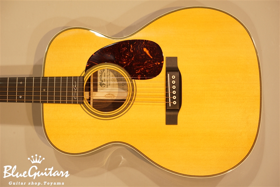 Martin 000-28EC | Blue Guitars Online Store