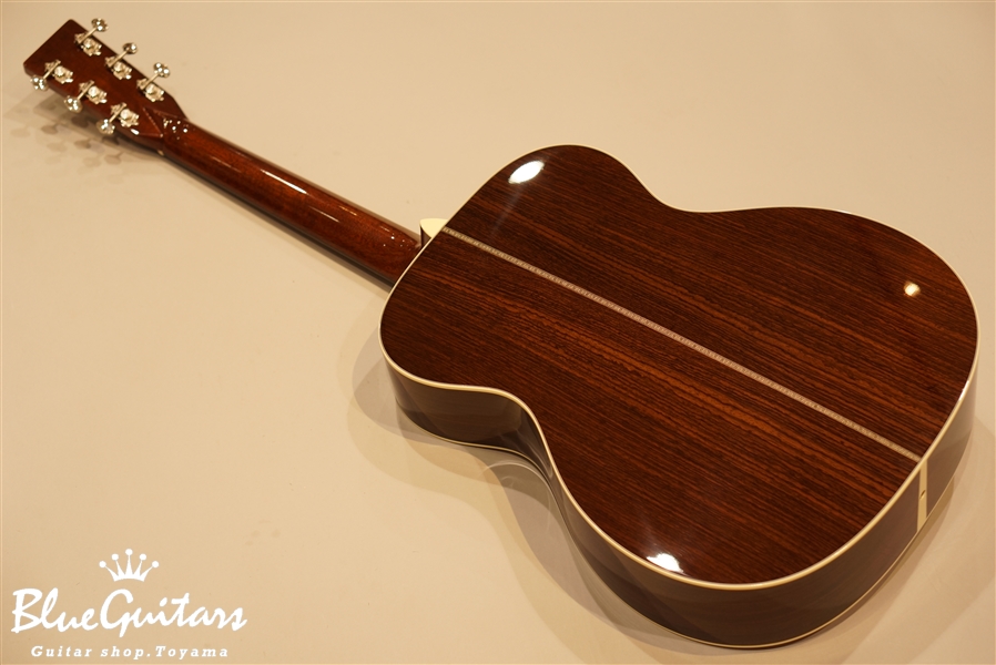 Martin 000-28EC | Blue Guitars Online Store