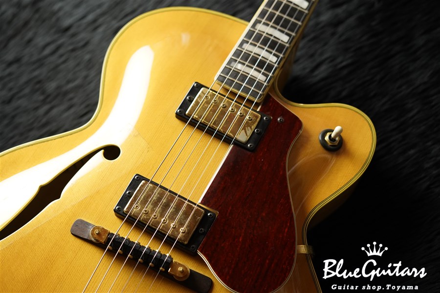 YAMAHA AE-18 - Natural | Blue Guitars Online Store