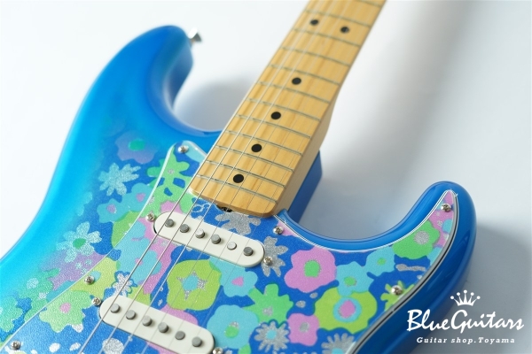 Fender Made in Japan Limited Stratocaster - Blue Flower | Blue Guitars ...
