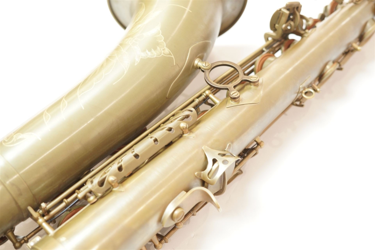ROOTE 8 Tenor Saxophone Model “Rustic” | Brasstek Online Store