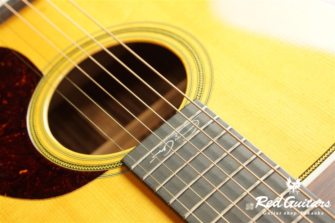 Martin 000-28EC - Natural | Red Guitars Online Store