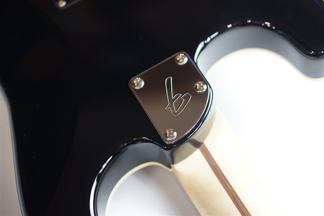 Fender Modern Strat RW HH | Red Guitars Online Store