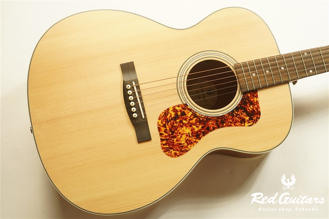 GUILD M-240E | Red Guitars Online Store