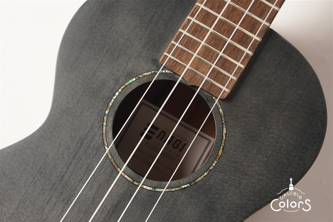 NAGI GUITARS kuro-TEN | ウクレレカラーズ Online Store