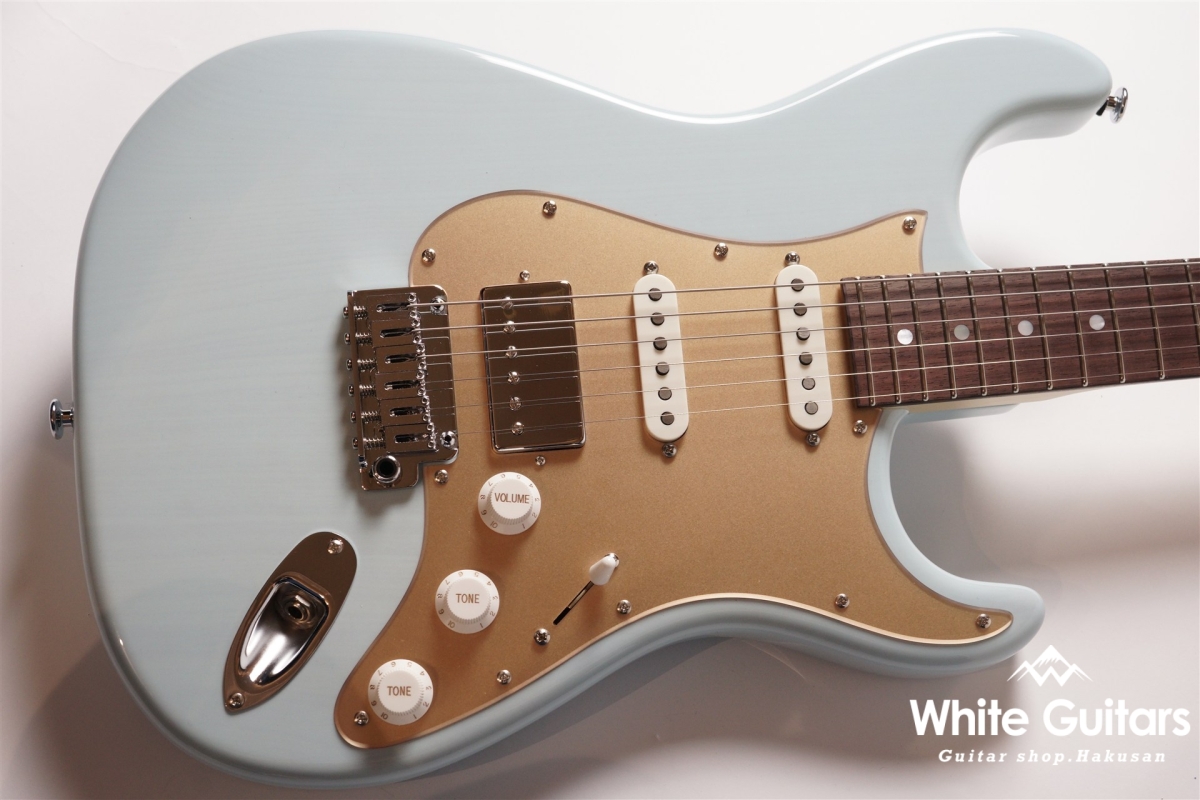 MOMOSE MC2-MV/R - Sonic Blue Blonde / Gold Acrylic PG | White Guitars ...